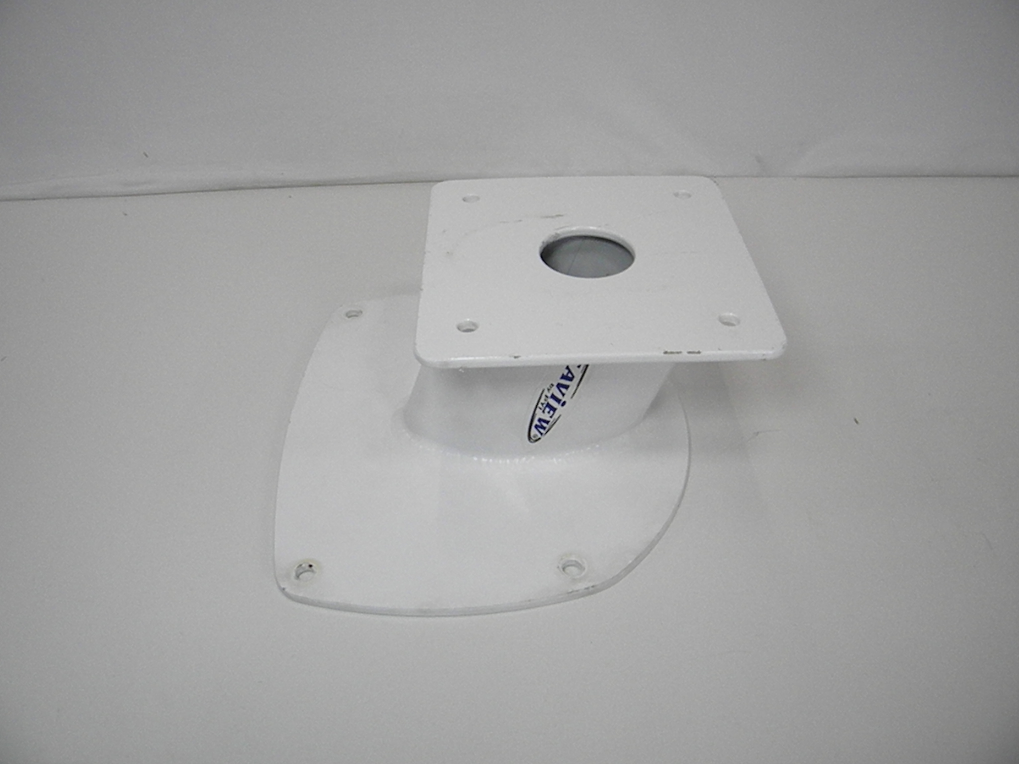 SeaView 5" Forward Leaning Mount w/Accessory Bar f/ Raymarine 18" & 24 ...