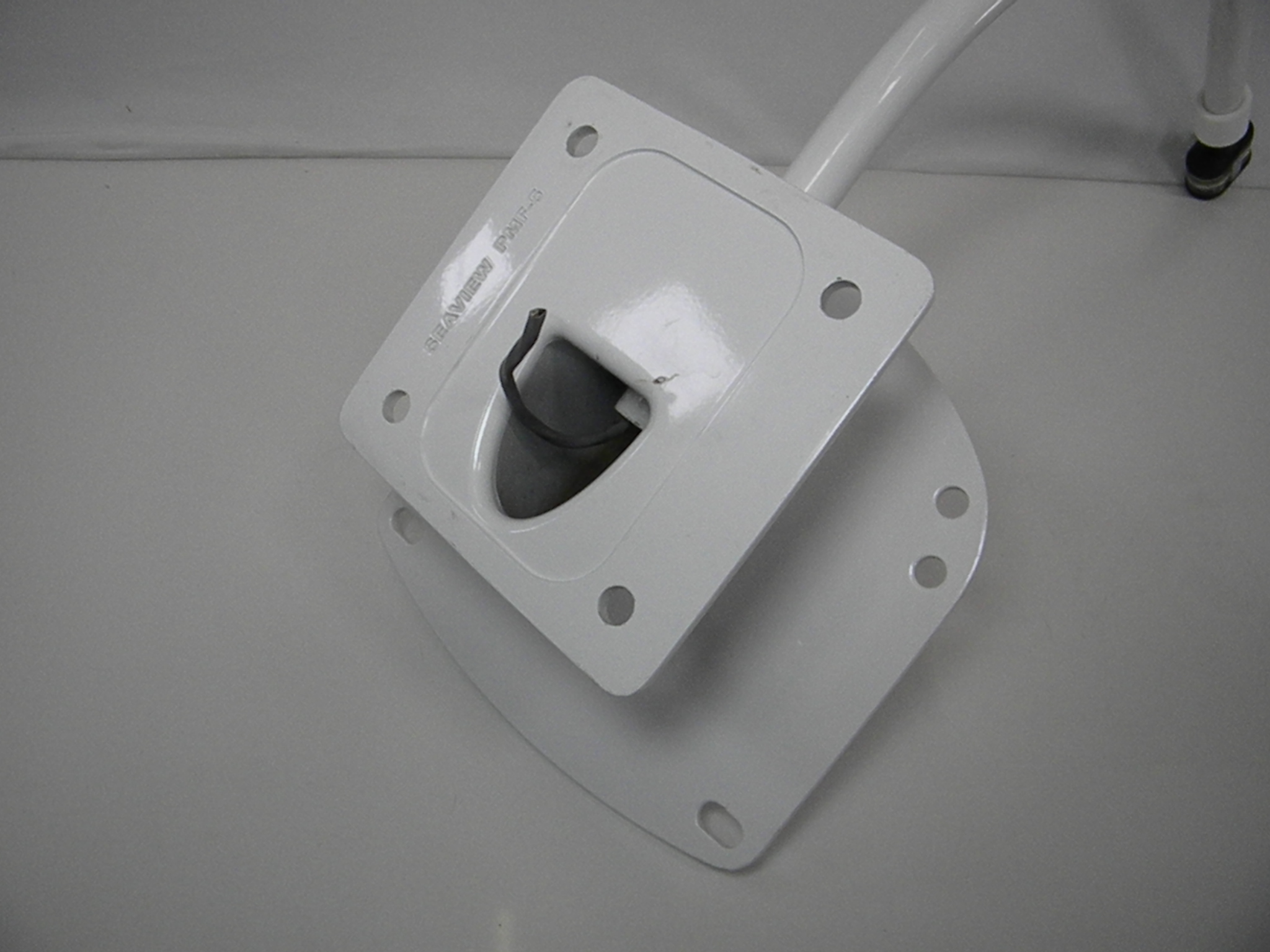 SeaView 5" Forward Leaning Power Mount w/Light Bar f/Raymarine, Garmin ...