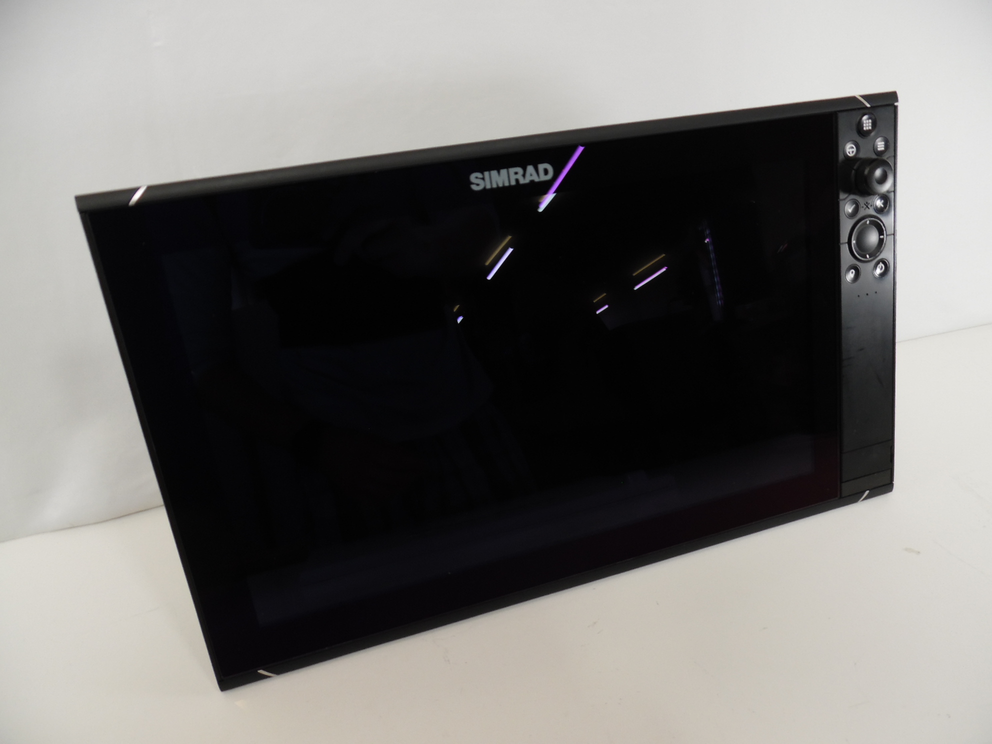 Simrad NSS16 Evo3 16" Touchscreen MFD Chartplotter -Tested Good- W ...