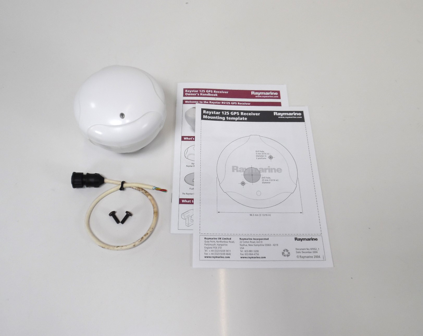 Raymarine Raystar 125 GPS Antenna with Accs. / NEW Battery E32119 ...