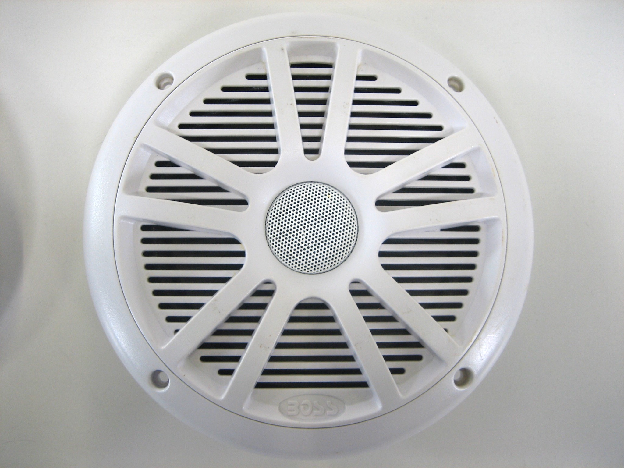 Boss Audio MR6W 6.5" 180W Dual Cone Marine/Boat Speakers Stereo- White ...