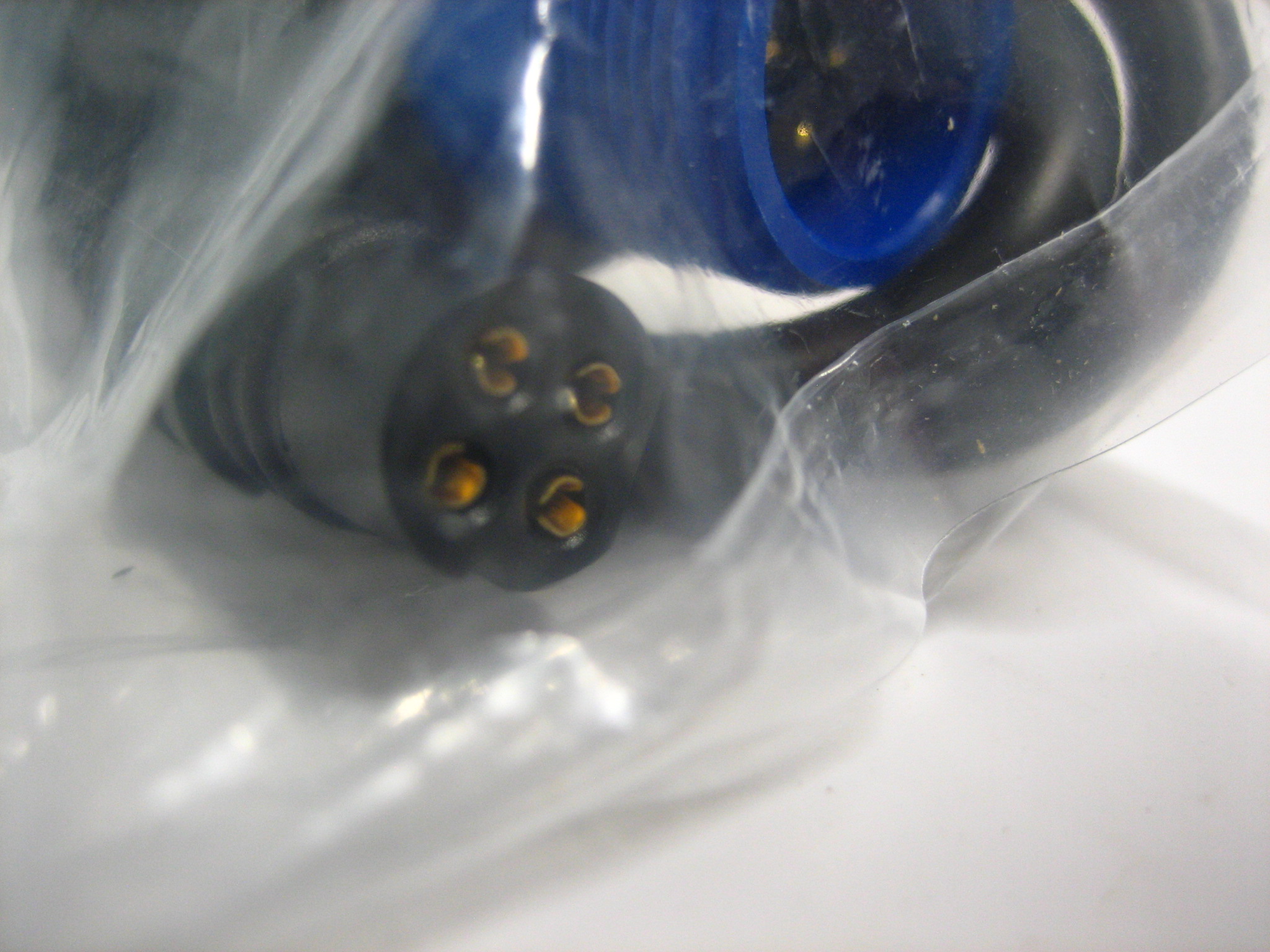 Garmin GENUINE OEM 8-pin Transducer to 4-Pin Sounder Adapter Cable 010 ...