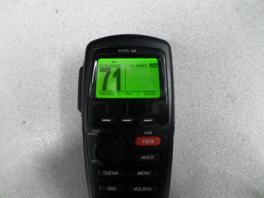 Garmin GHS10 Second Station Handset for VHF200/300 Marine Radios ...