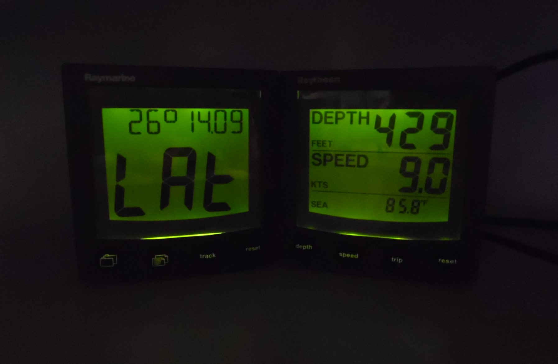 Raymarine ST60 Multi Display w/ Sun Cover and Accessories - A22003 ...