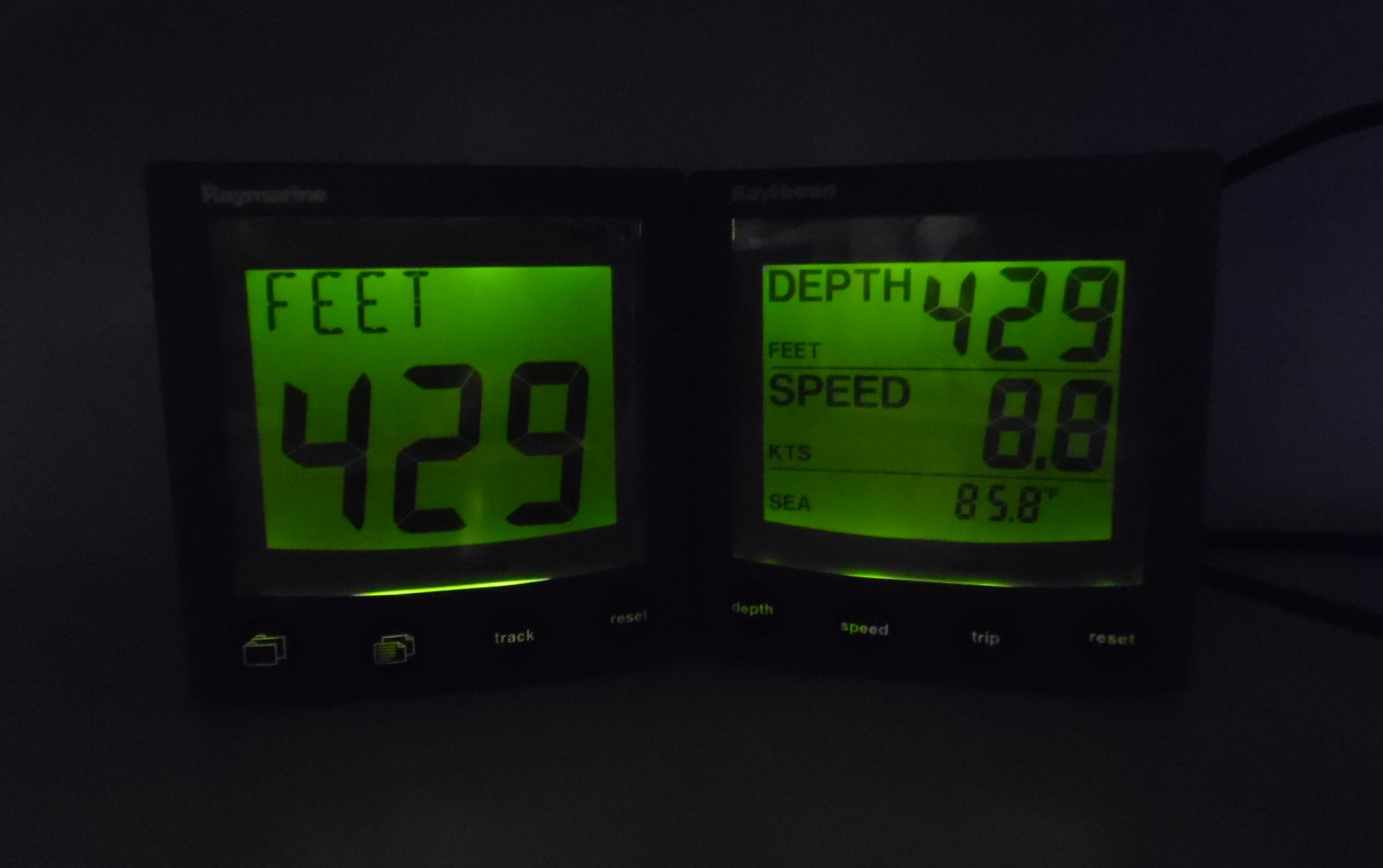 Raymarine ST60 Multi Display w/ Sun Cover and Accessories - A22003 ...