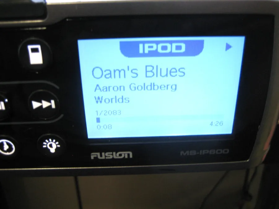 Fusion MS-IP600 Marine Entertainment Stereo System For ipod - Max ...