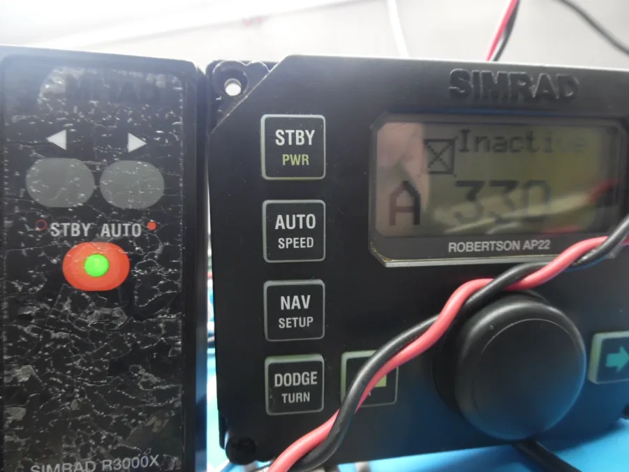 Simrad Robertson R3000X Autopilot Remote Control 22022446 - Max Marine ...