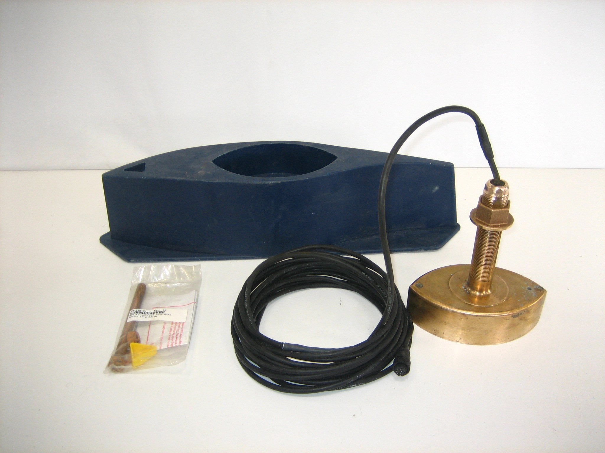Furuno B258-10F 1kw Bronze Thru-Hull Transducer - 525TID-BHD - for DFF1 ...