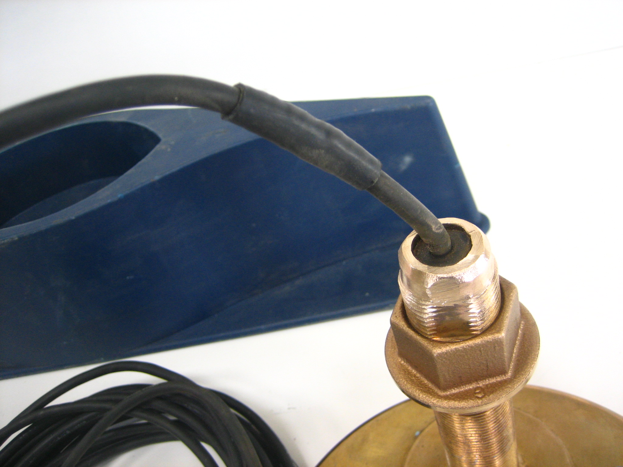 Furuno B258-10F 1kw Bronze Thru-Hull Transducer - 525TID-BHD - for DFF1 ...