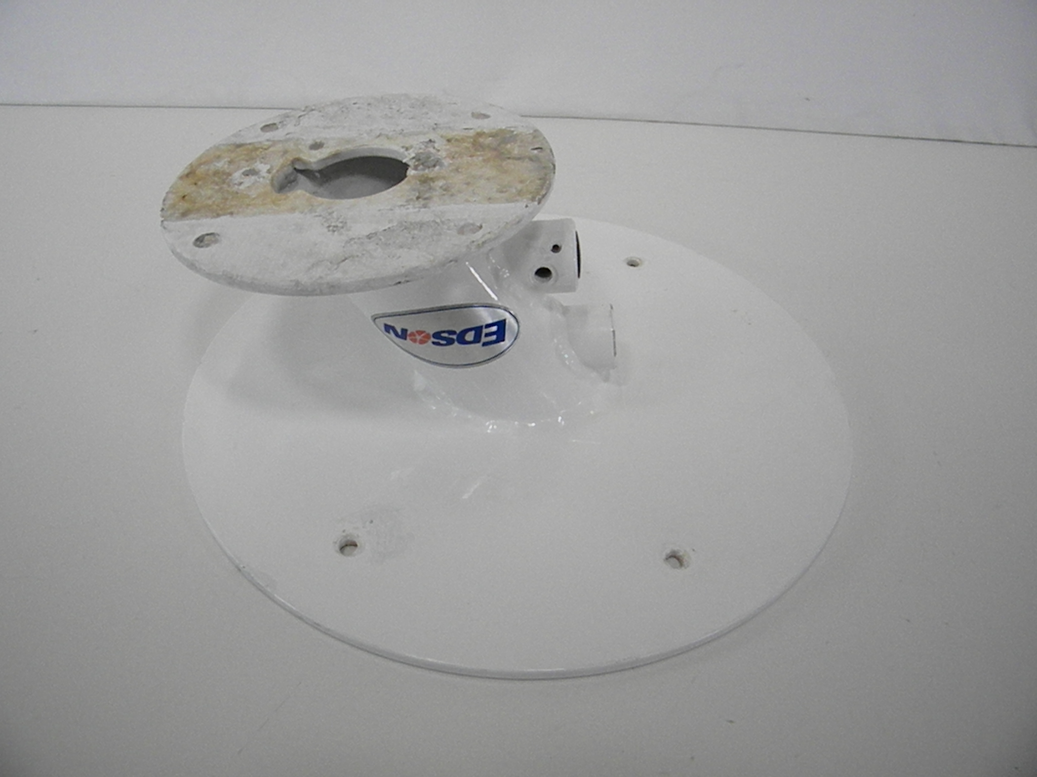 Edson 4.5" Aft Leaning Satcom Mount w/ 4° Tilt f/ KVH, Intellian ...