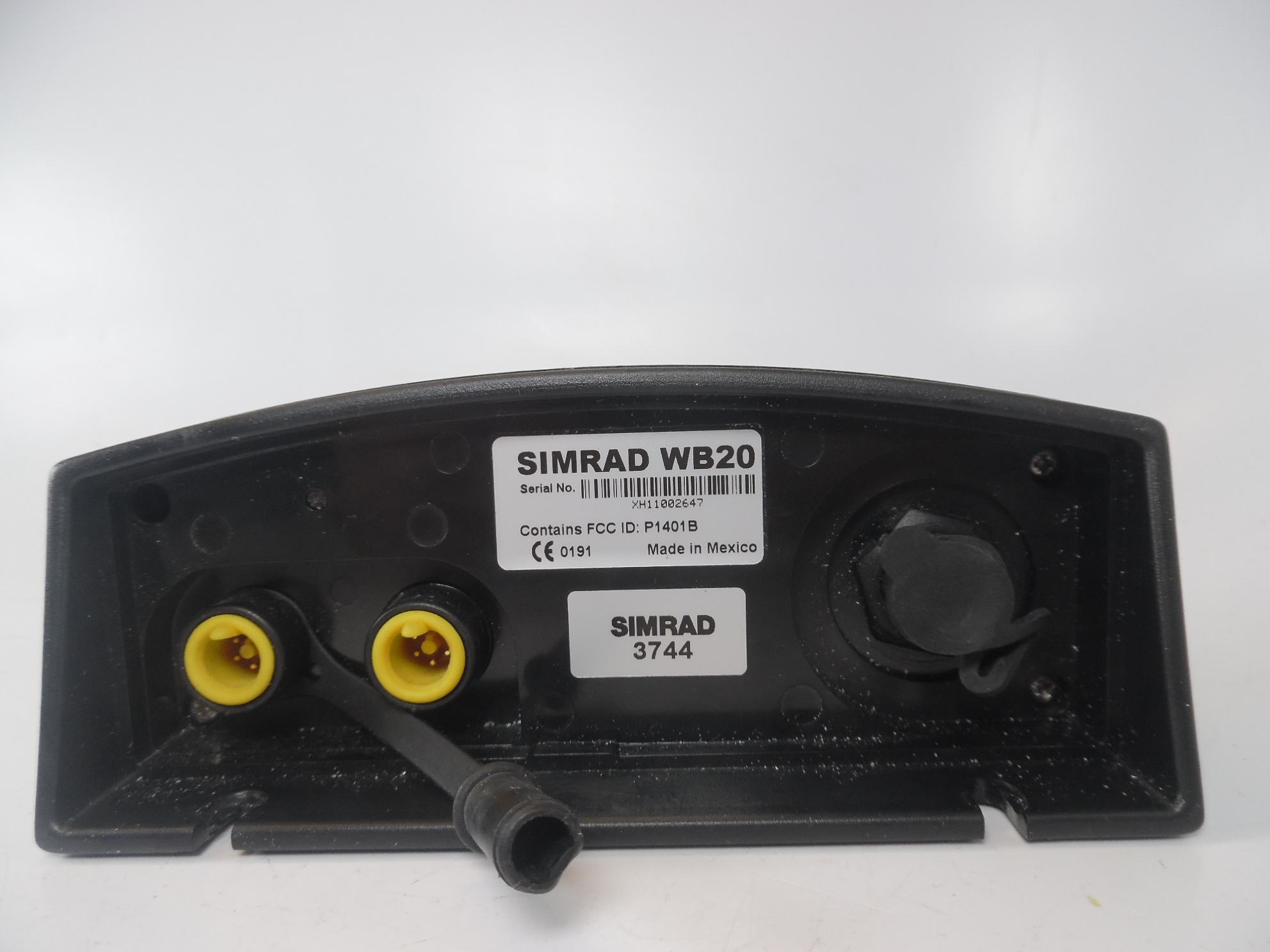 Simrad WR20 Remote Commander W/ WB20 Wireless Bluetooth Base - Max ...