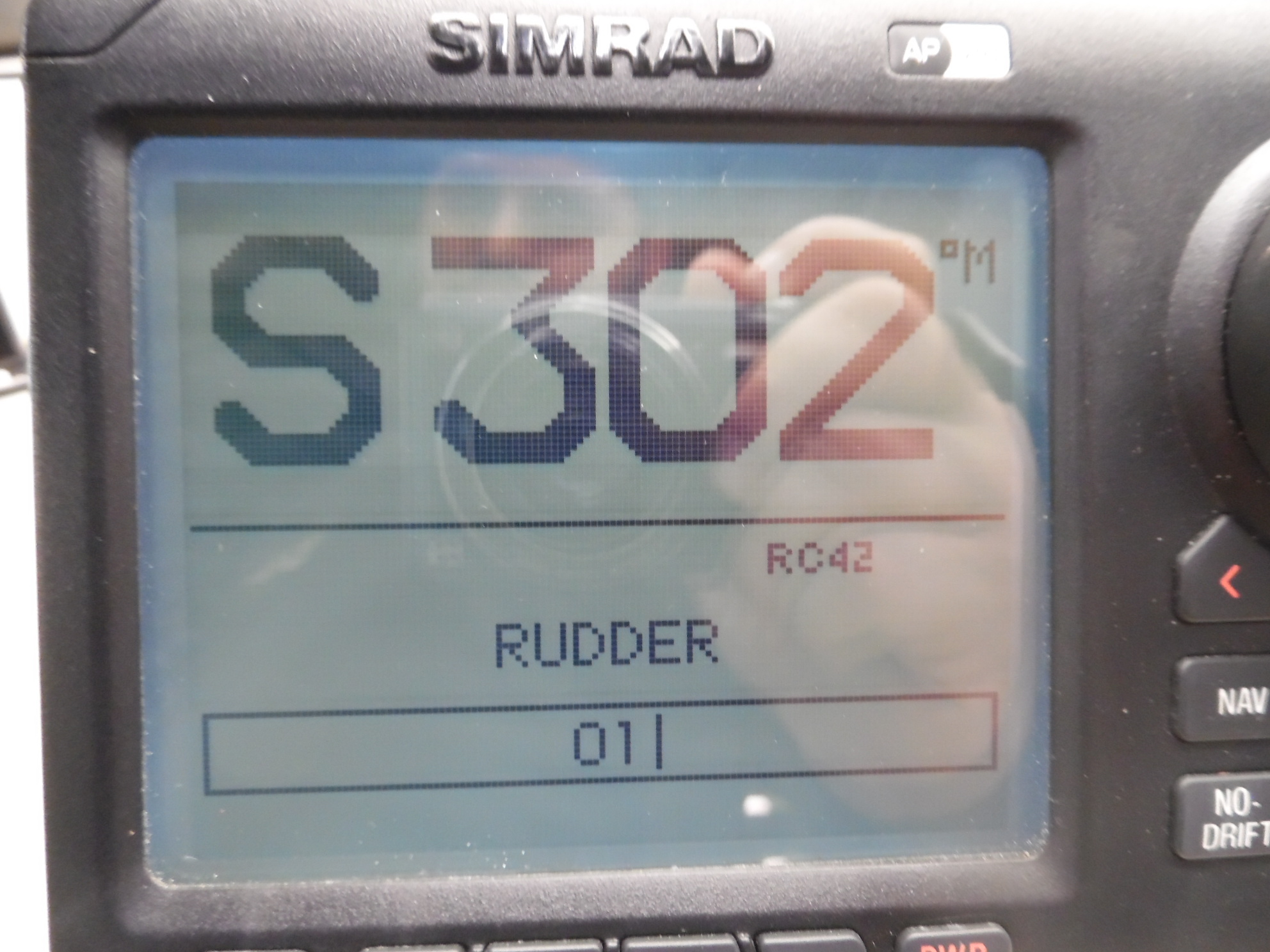 Simrad Precision 9 Compass W/Mounting Bracket Tested - Max Marine ...