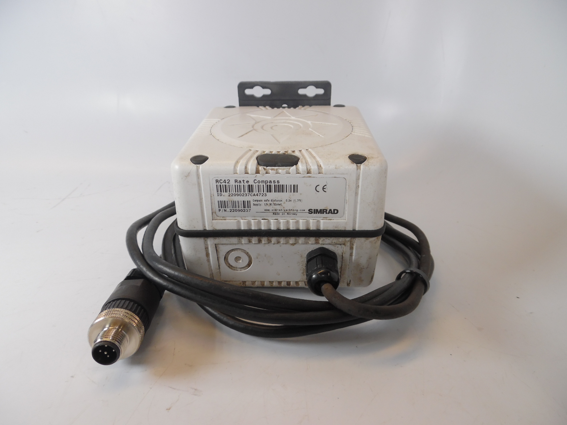 Simrad* RC42 Rate Compass NMEA2000 Simnet Heading Sensor* - Max Marine ...