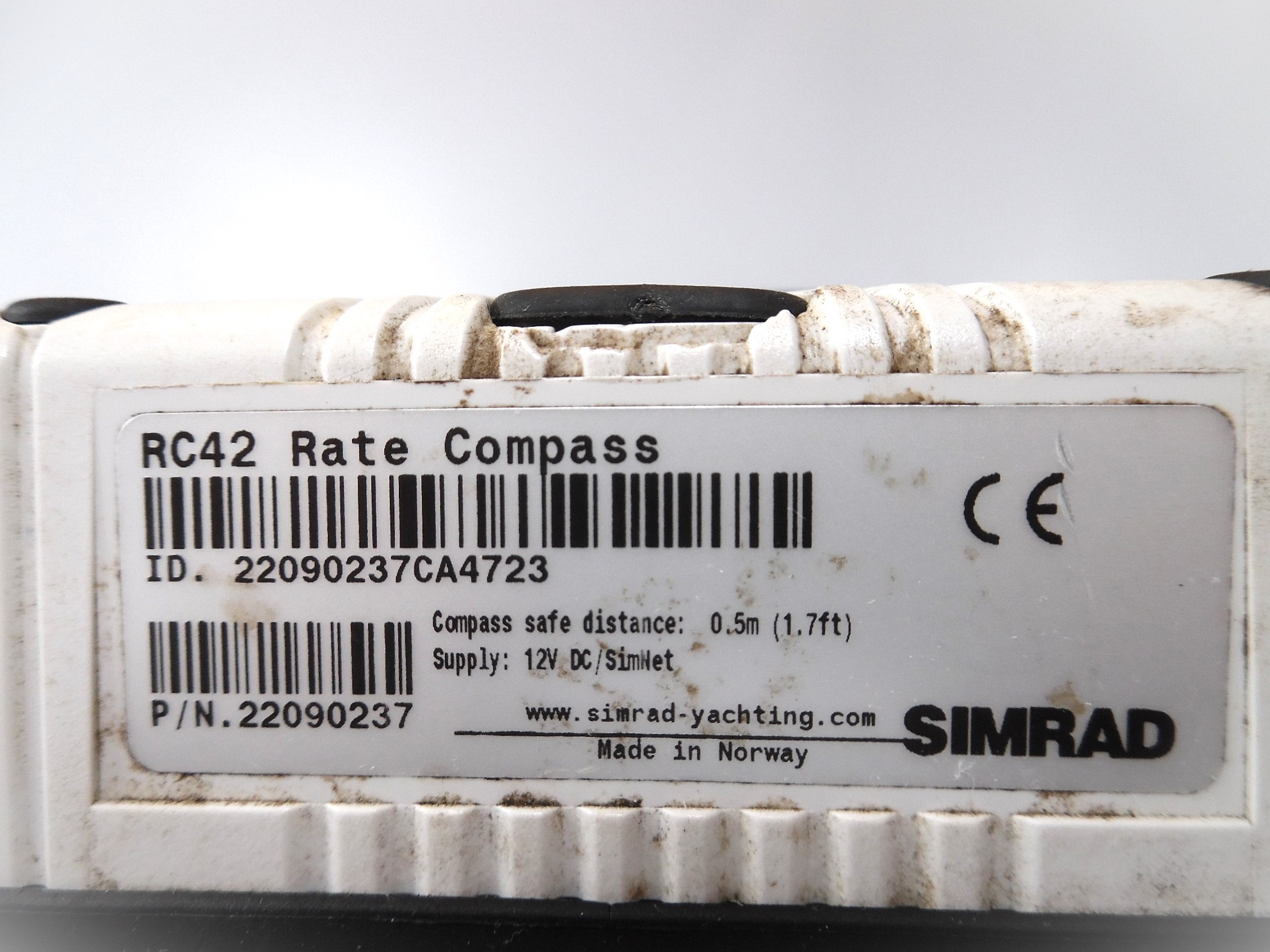 Simrad* RC42 Rate Compass NMEA2000 Simnet Heading Sensor* - Max Marine ...