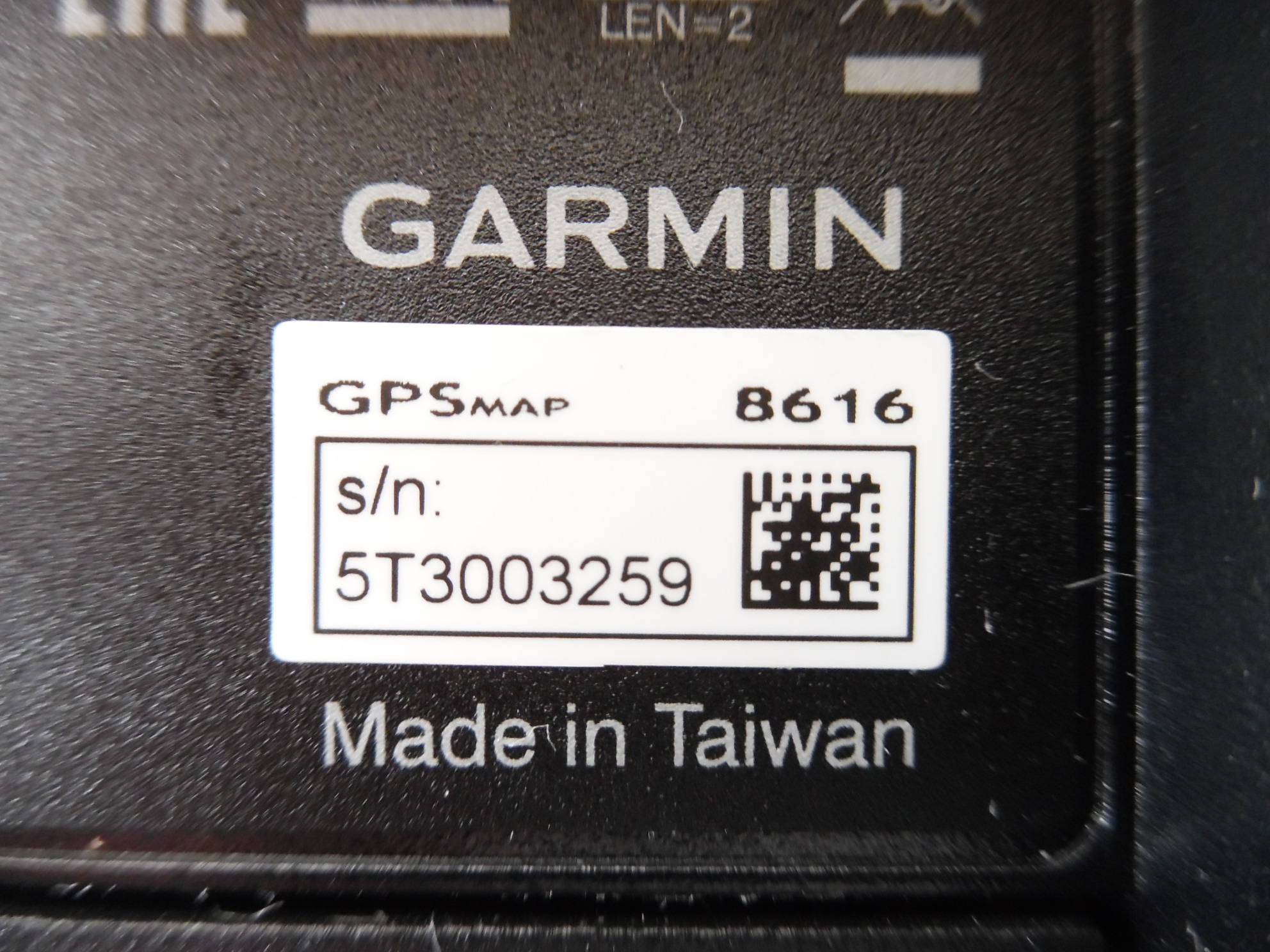 Garmin GPSmap 8616 16″ Touchscreen MFD + Accessories (Tested Good ...