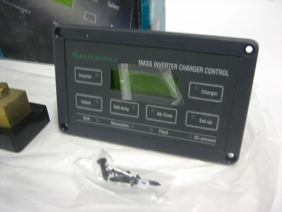 Mastervolt MasterLink MICC Mass Inverter Charger Control w/Shunt *NEW ...