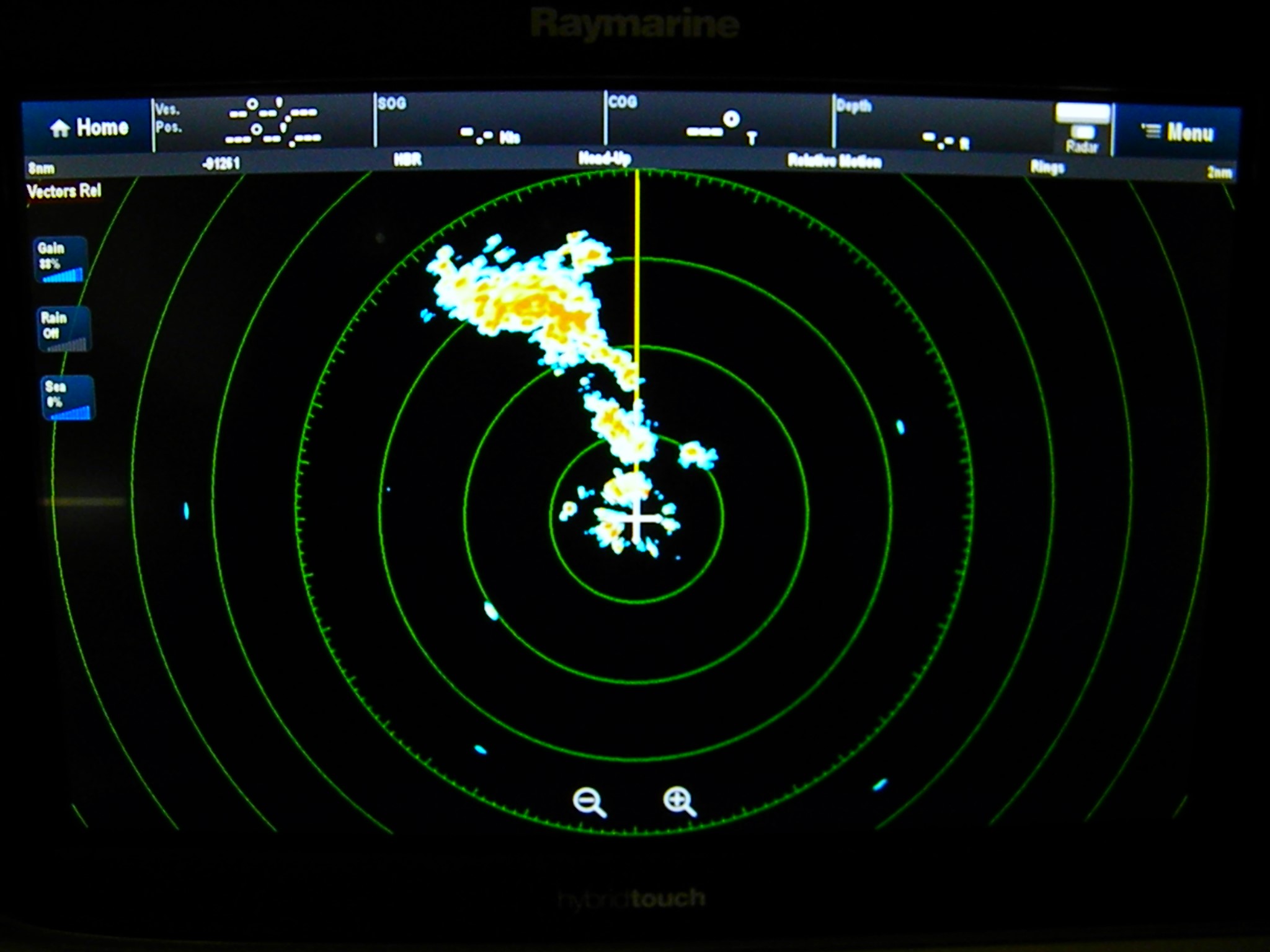 Raymarine Quantum2 Radome Q24D 18″ Radar - E70498 - Great Condition ...
