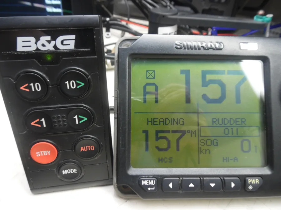 Navico-B&G Triton 2 Autopilot Controller Keypad 000-13296-001 - Max ...