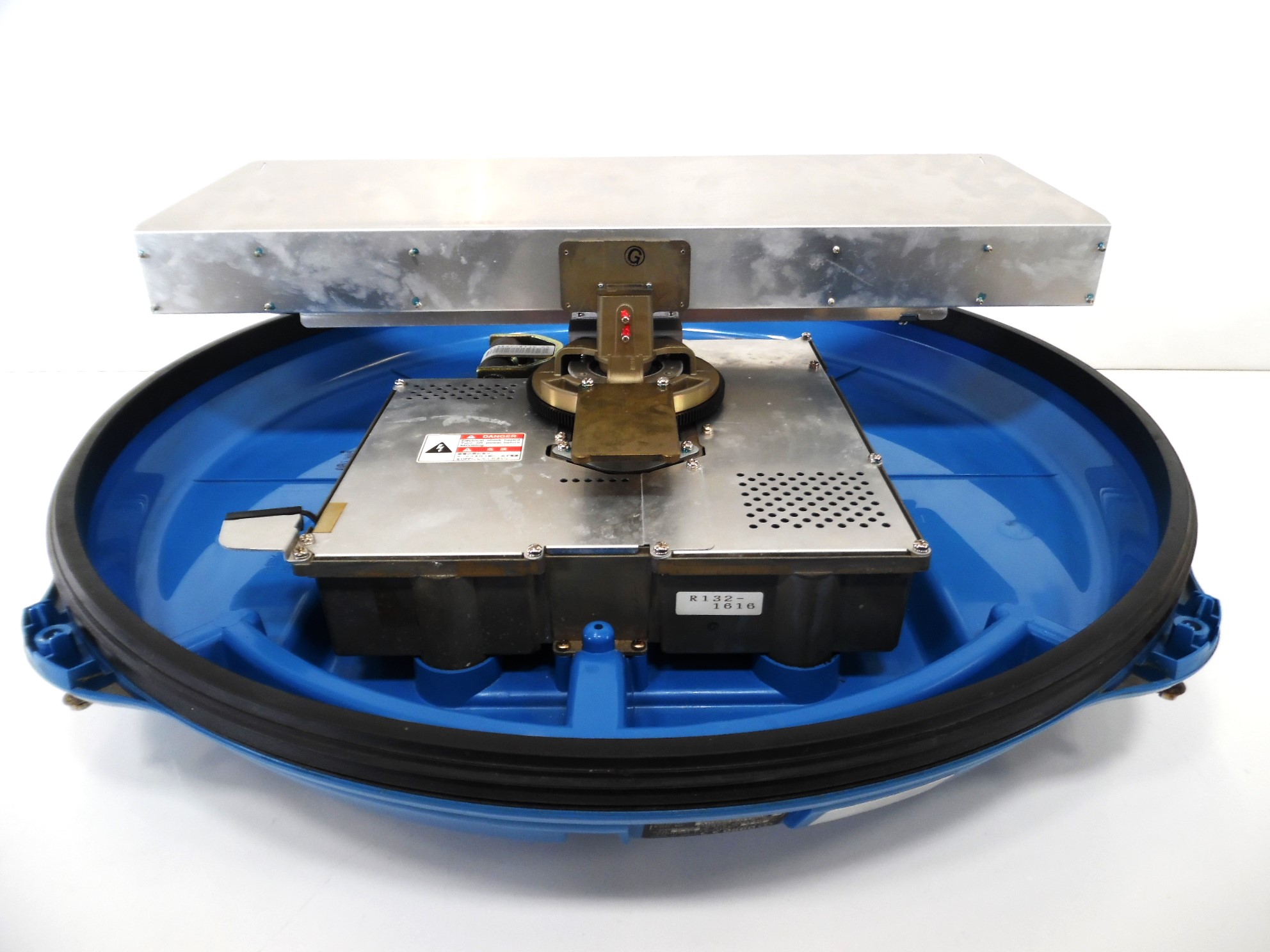 Furuno 1734C - 7″ NavNet VX2, 24″ 4KW Radome Radar System w/Cables ...