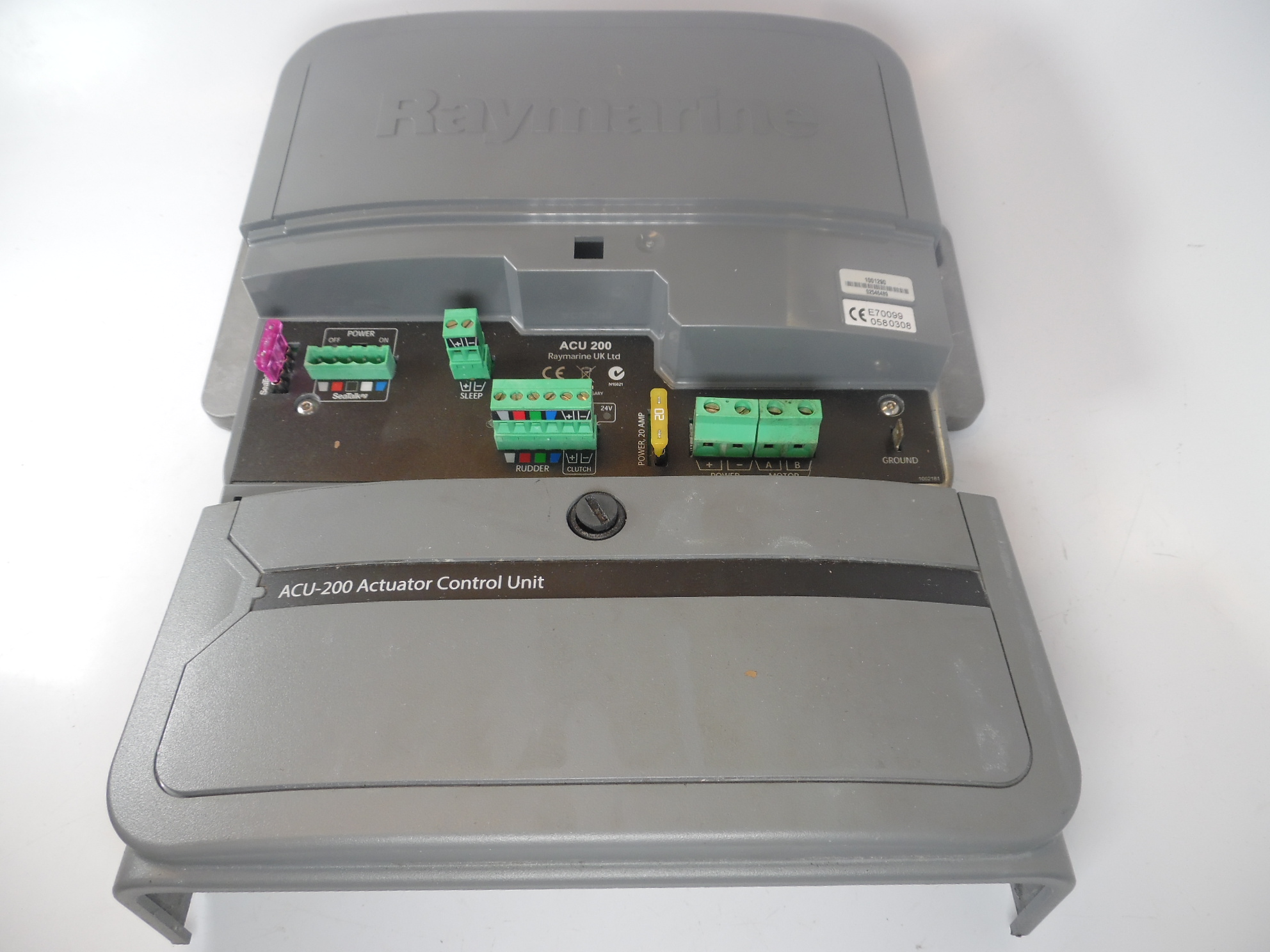 Raymarine Evolution Autopilot ACU-200 Actuator Control Unit E70099 ...