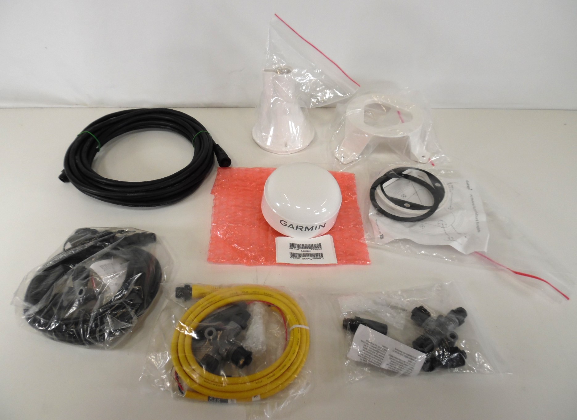 Garmin GPS 24XD Antenna w/Complete NMEA2000 Backbone Kit (New) +3 ...