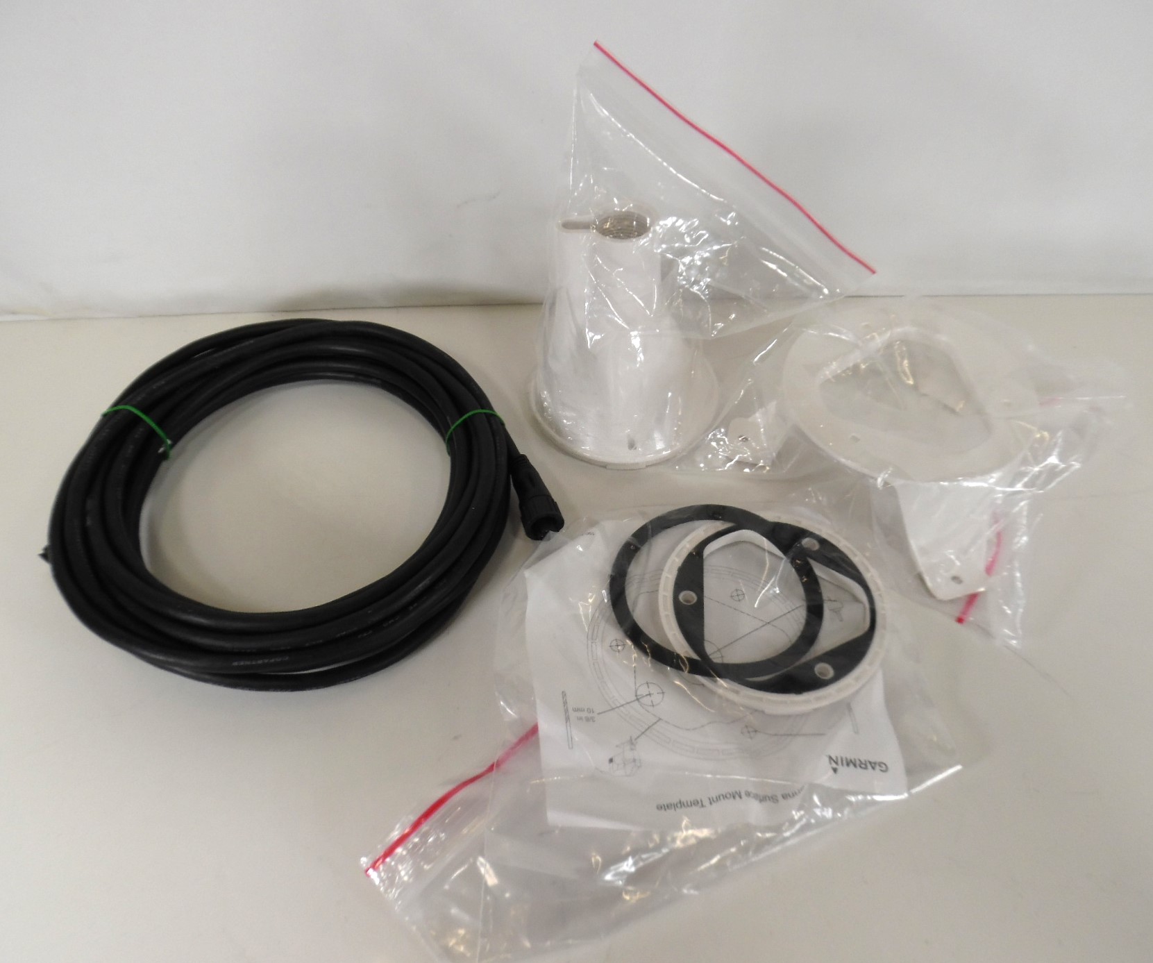 Garmin GPS 24XD Antenna w/Complete NMEA2000 Backbone Kit (New) +3 ...