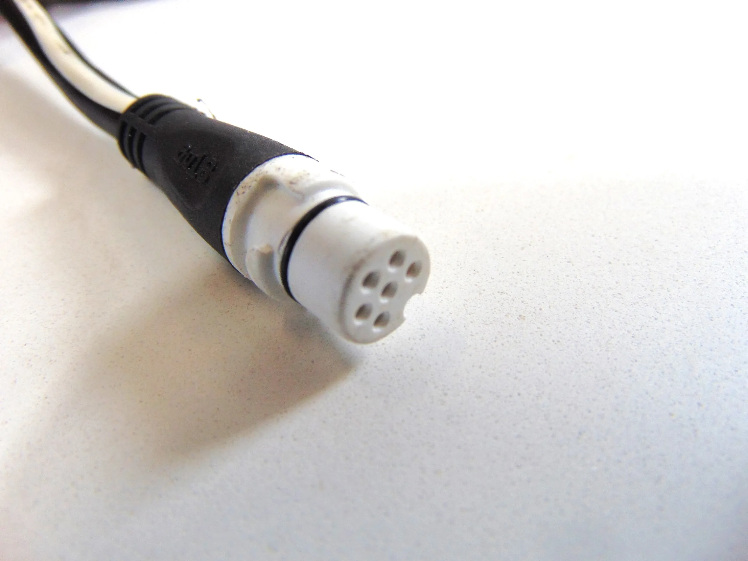 Raymarine SeaTalk NG to NMEA 0183 Cable A06071 90 Day Warranty Great ...