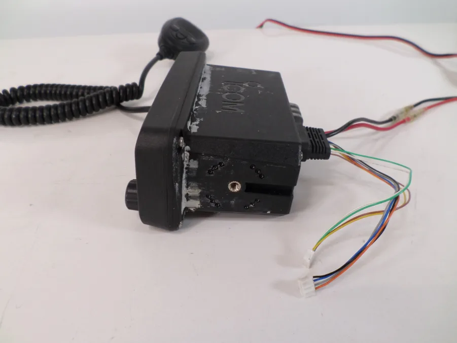 Icom IC-M330G Compact Marine VHF DSC Radio - Tested - Max Marine ...