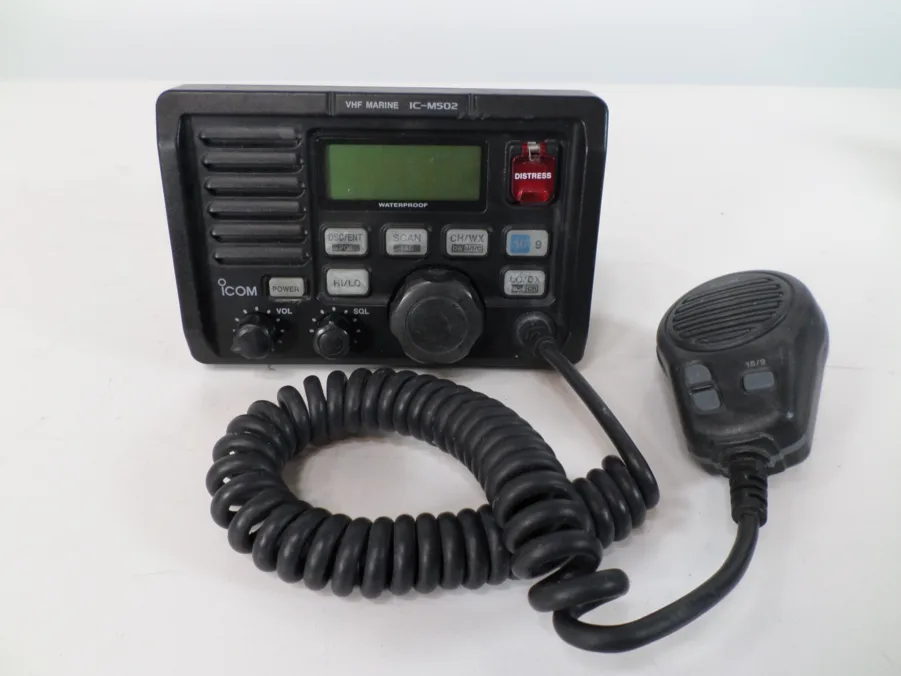 Icom IC-M502A DSC Marine VHF Radio with Attached Mic - Tested* - Max ...