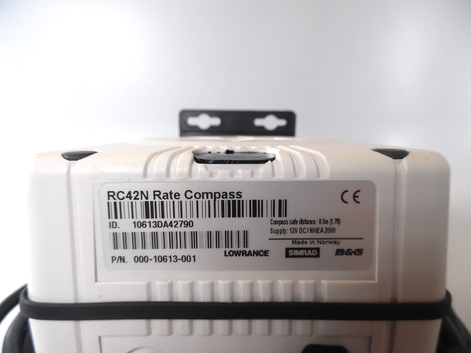 Simrad-RC42 Rate Compass NMEA2000-Simnet Heading Sensor - Max Marine ...