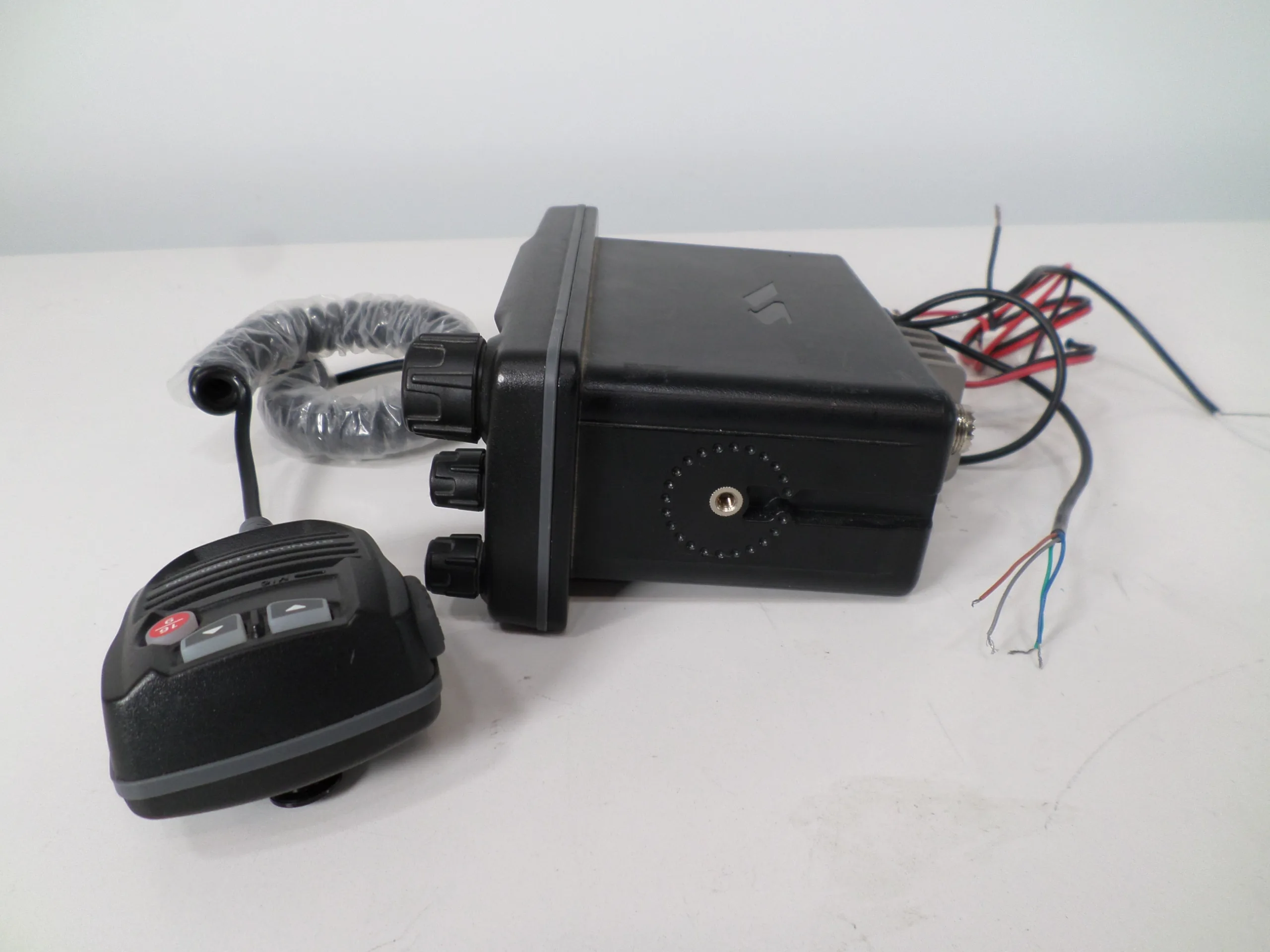 Standard Horizon Matrix AIS+ GX2150 Marine VHF Radio - Tested - Max ...