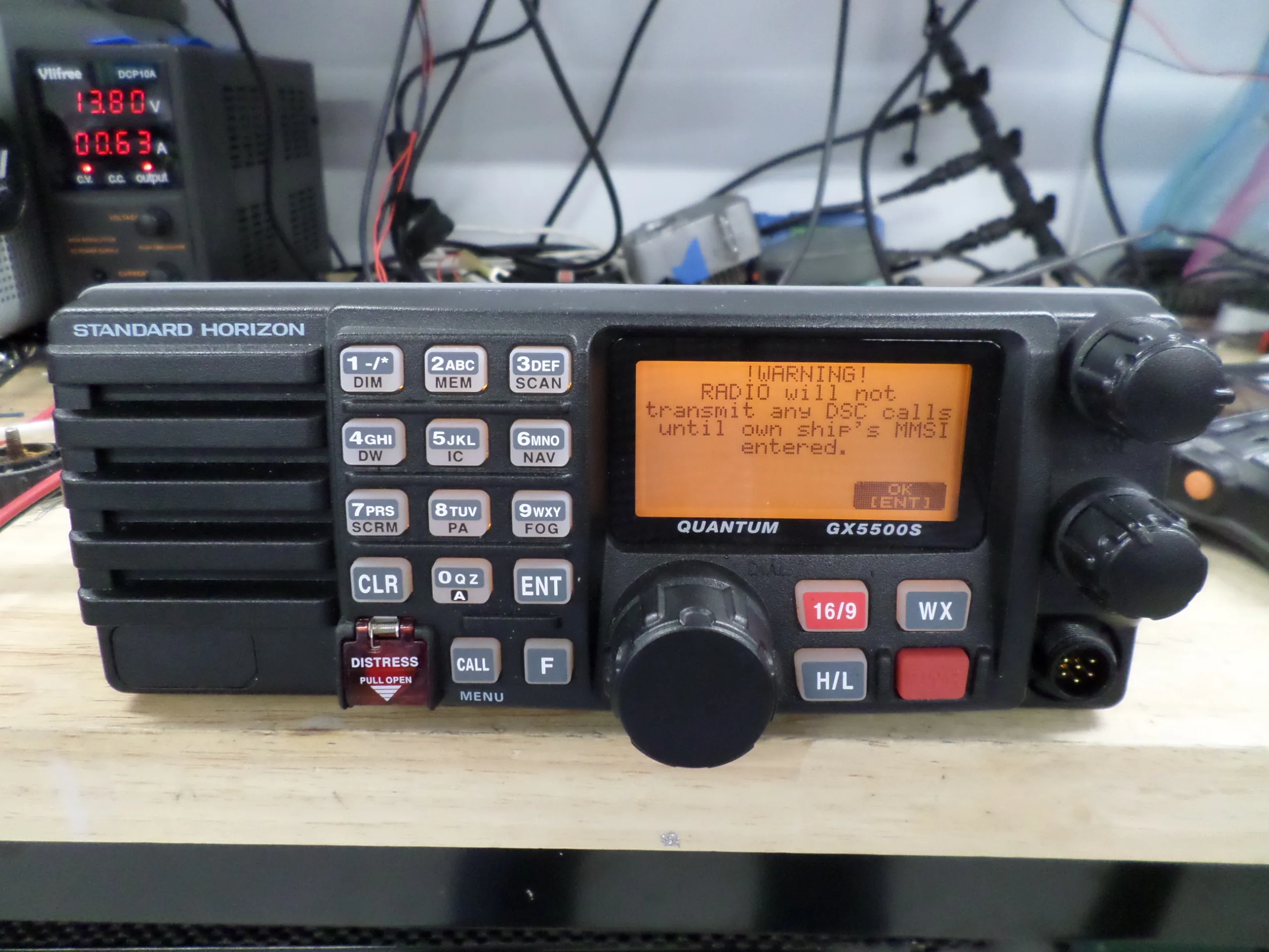 Standard Horizon Quantum GX5000S Marine DSC VHF Radio with Handset ...