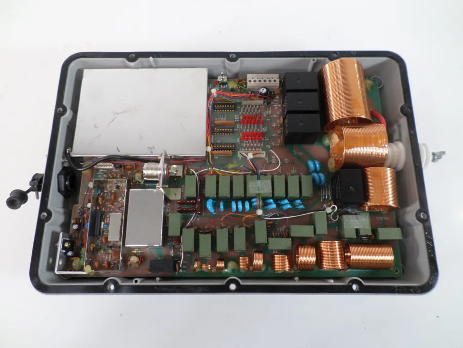 Icom AT-130 Tuner for Marine SSB Single Sideband Radios - Tested - Max ...