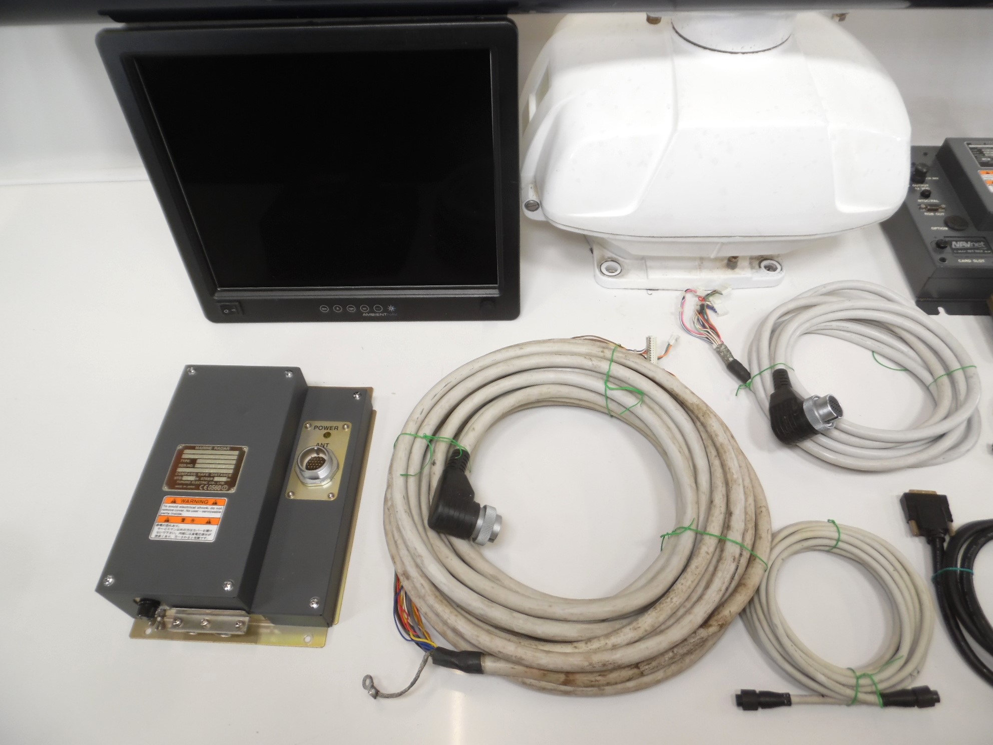 Furuno - Navnet VX2 Black Box 1954CBB/NT - 12KW Single Station - 17" Monitor - Max Marine ...