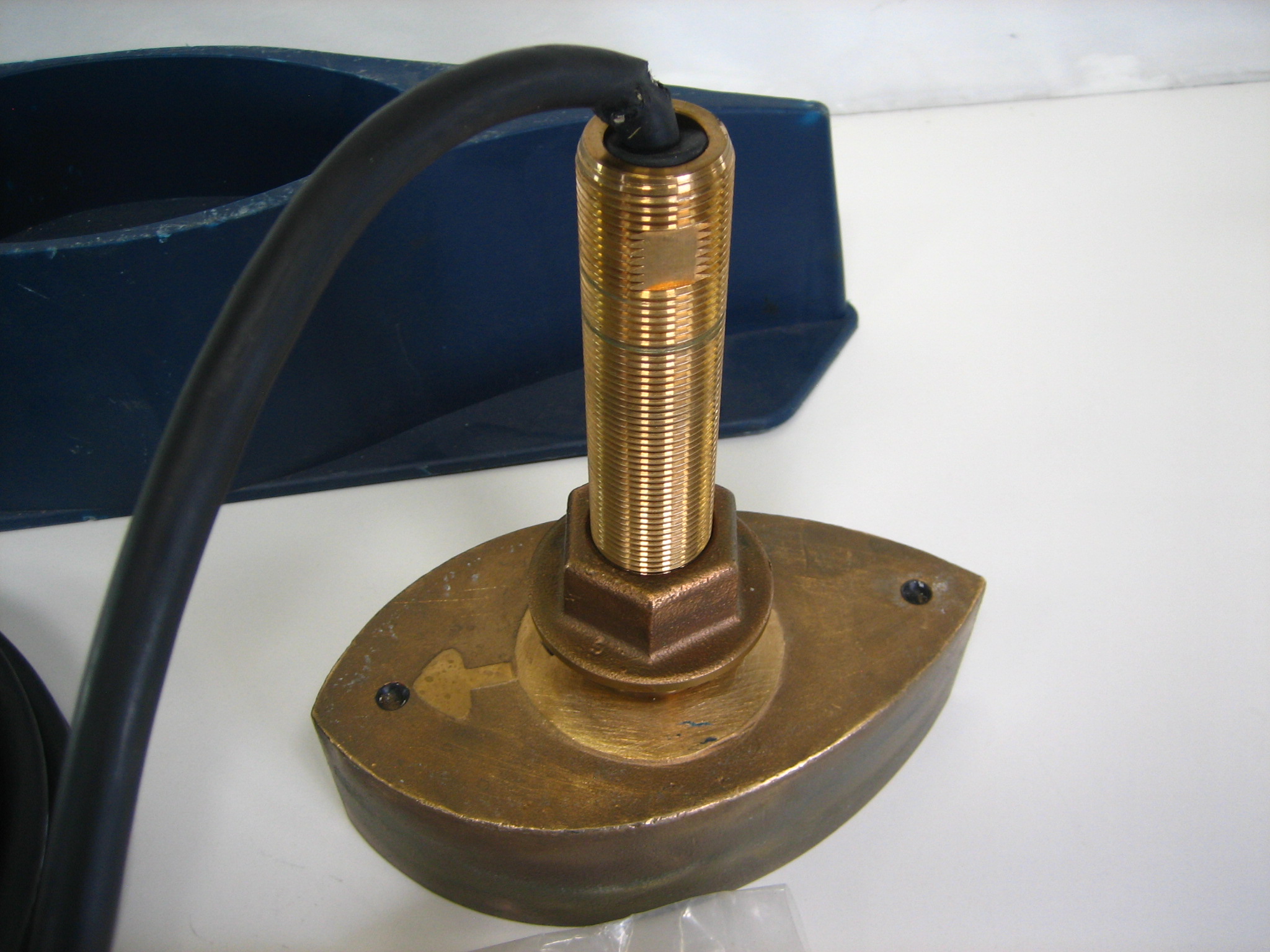 Airmar / Furuno B260-FUR 526TID-HDN 1kw Bronze Thru-Hull Transducer ...