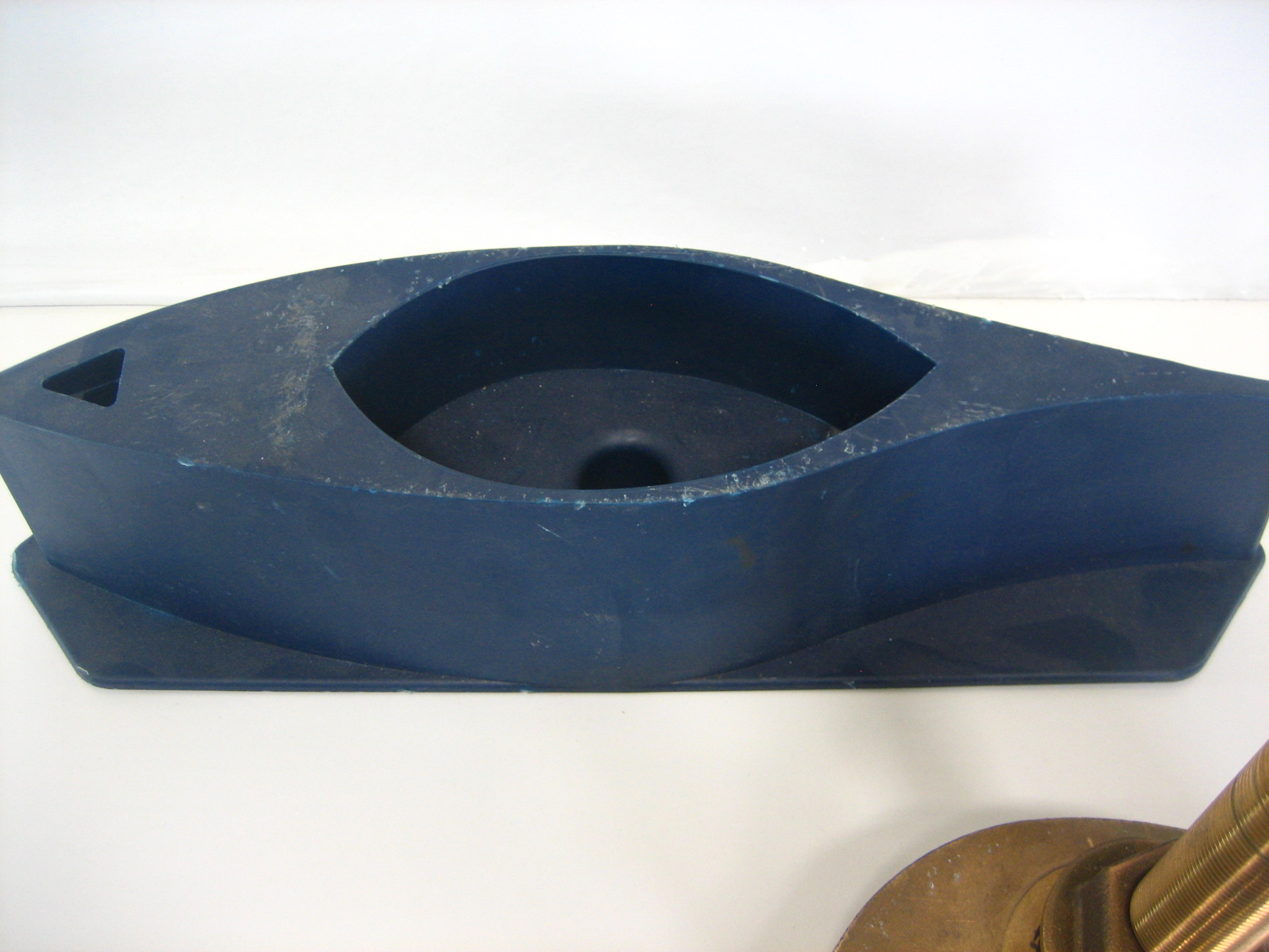 Airmar / Furuno B260-FUR 526TID-HDN 1kw Bronze Thru-Hull Transducer ...