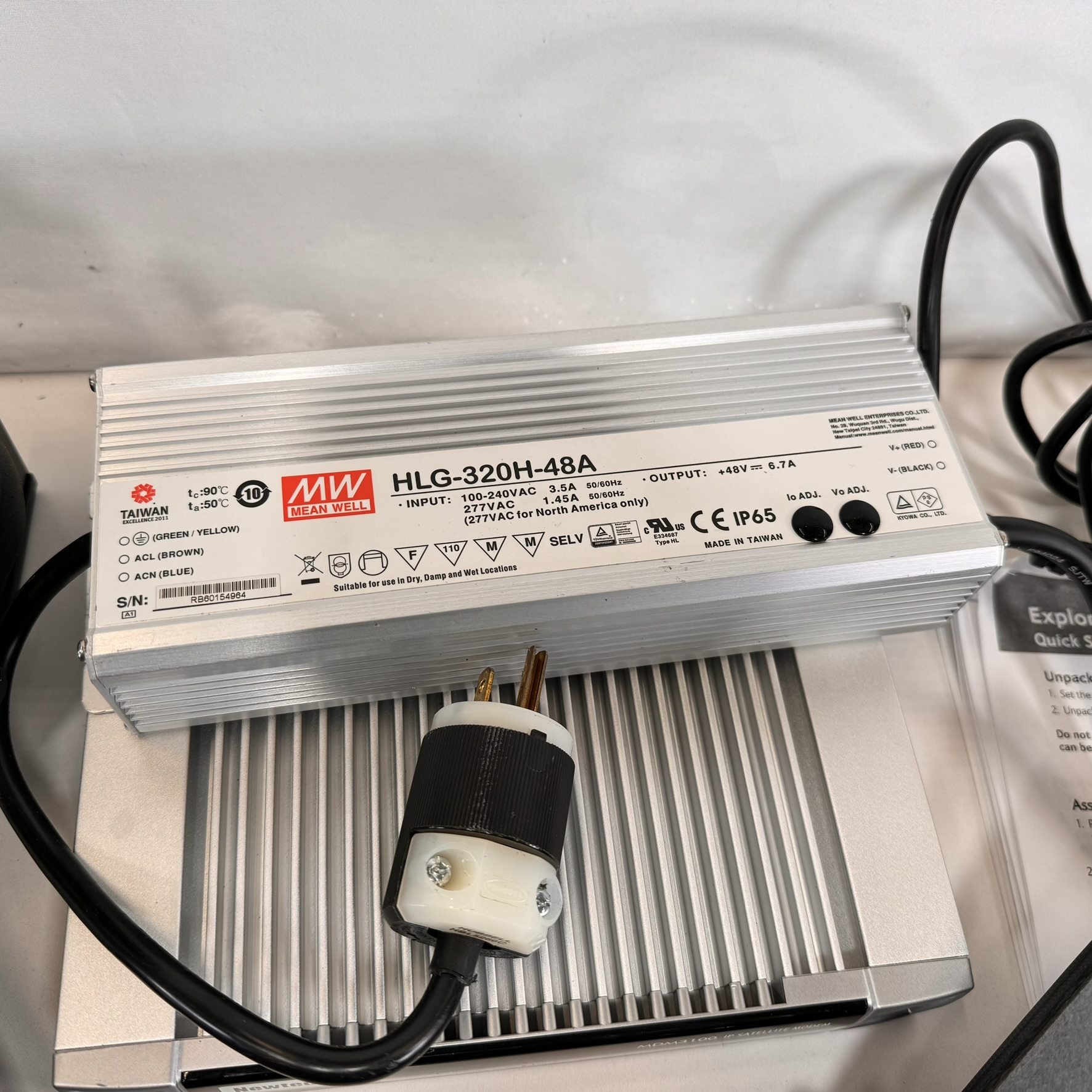 Cobham Explorer 3075 0.75m Ku-Band Manual Fly-Away Antenna System 20w ...