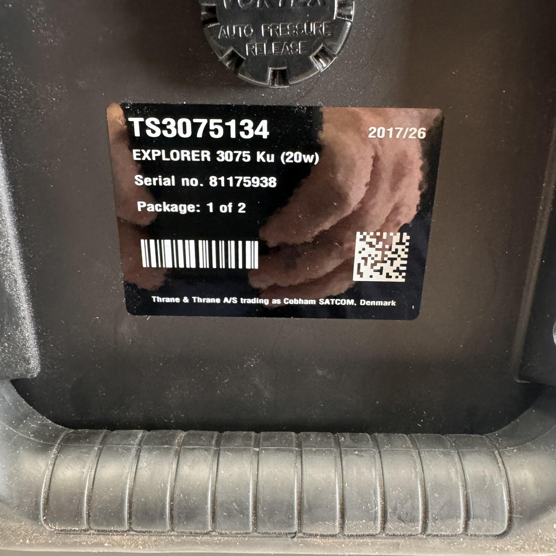 Cobham Explorer 3075 0.75m Ku-Band Manual Fly-Away Antenna System 20w ...