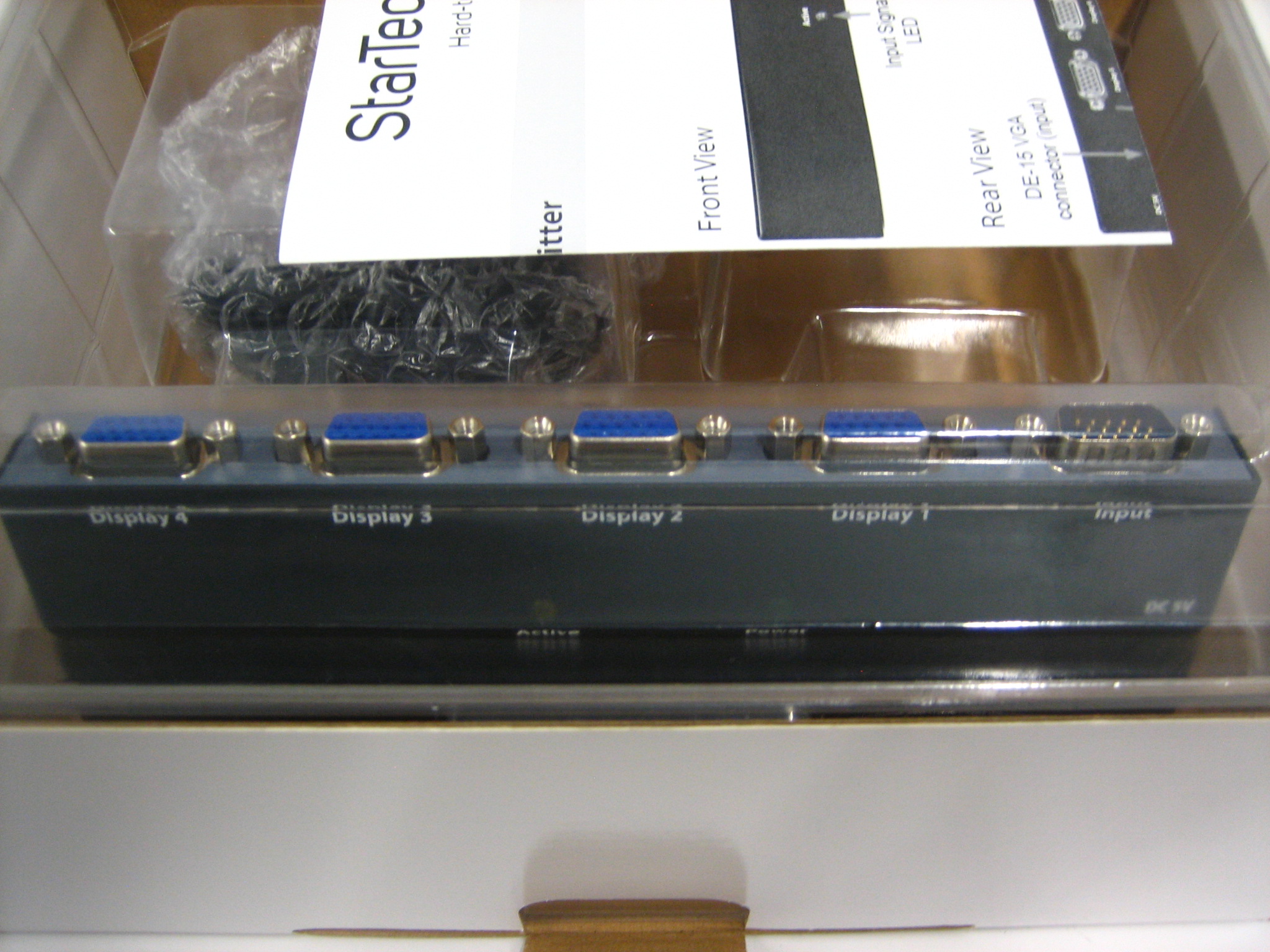 Startech ST124PRO 4 Port High Resolution VGA Video Splitter NEW ...