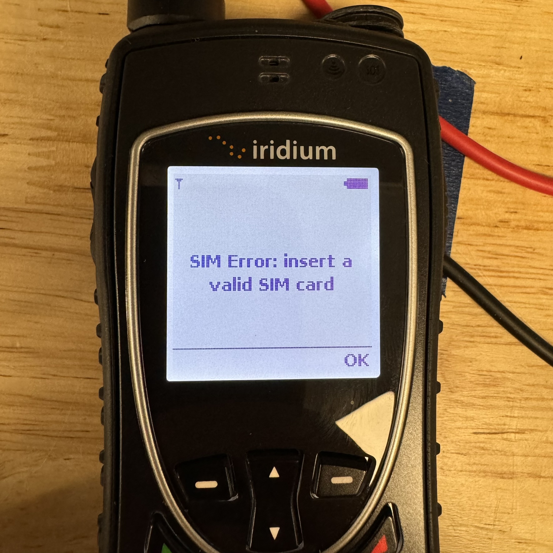 Iridium Extreme 9575 Satellite Phone w/ Accessories in Good Working ...
