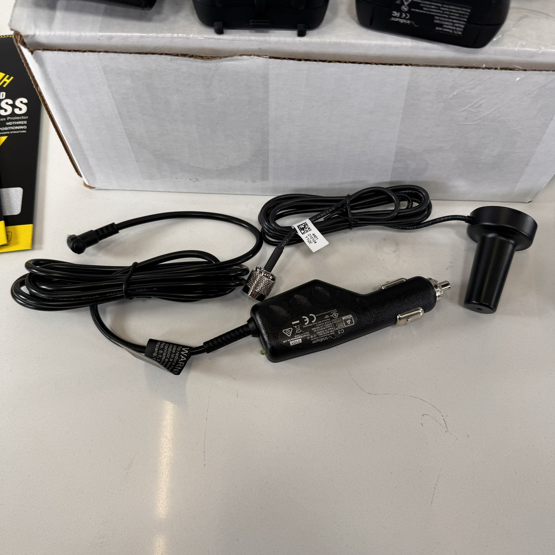 Iridium Extreme 9575 Satellite Phone w/ Accessories in Good Working ...