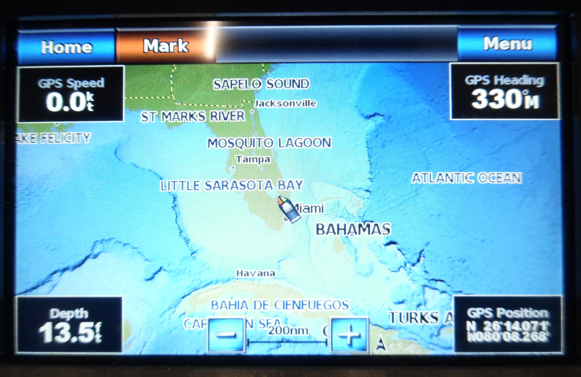 Garmin GPSMAP 740s Stand-Alone Touchscreen Chartplotter w/Suncover ...