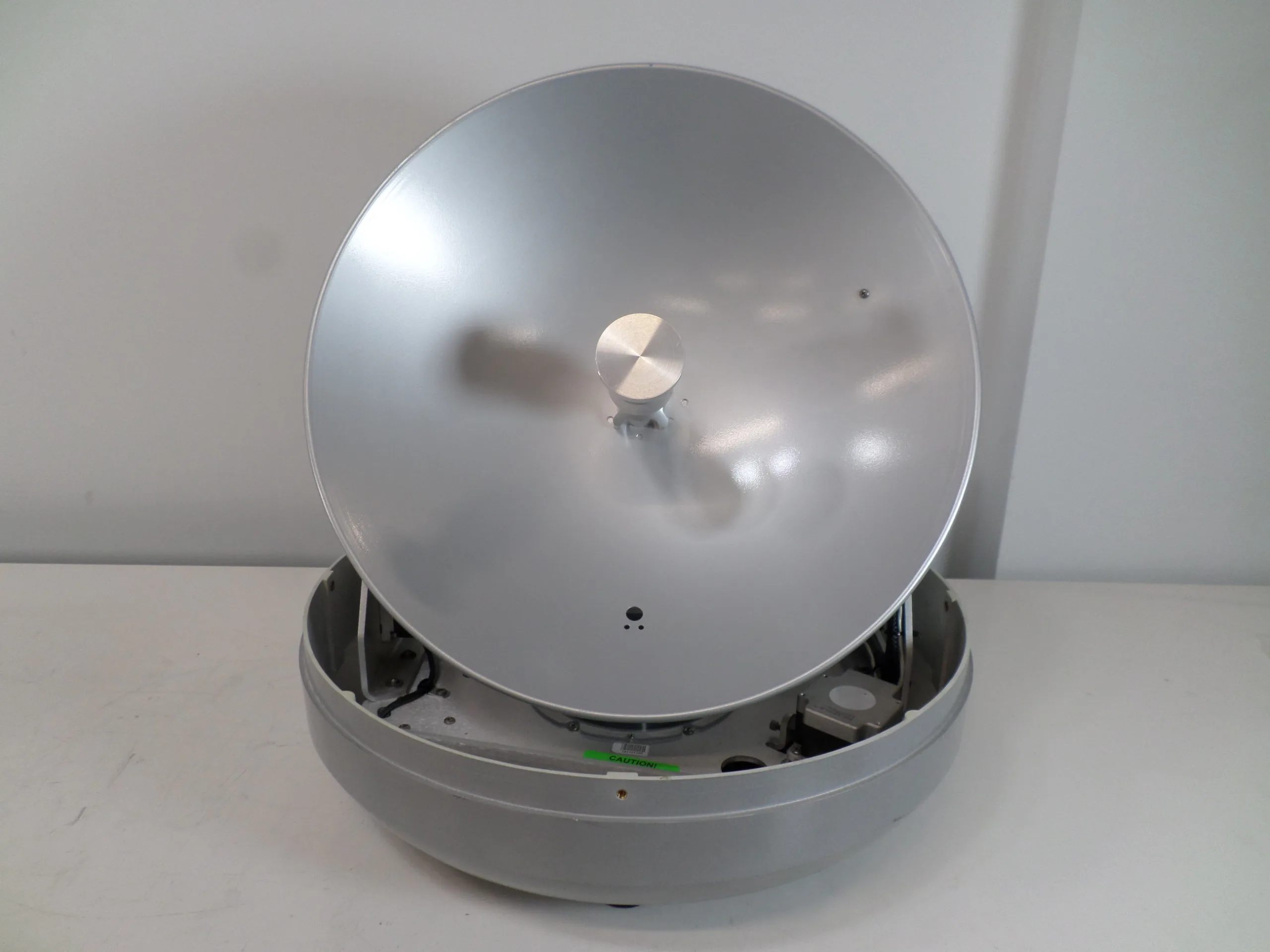 KVH TracVision TV5 Complete Marine Satellite Tracking System with TV ...