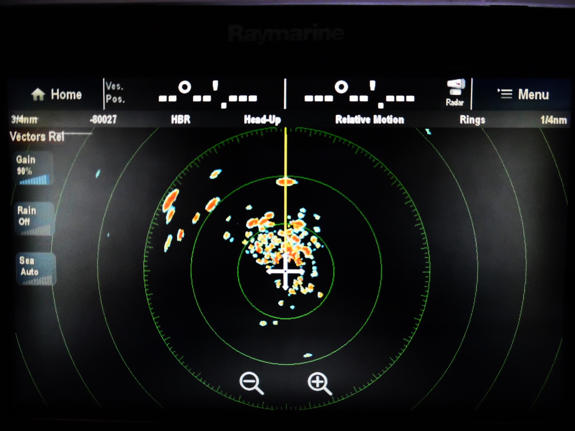 Raymarine Quantum2 Radome Q24D 18″ Radar - E70498 - Great Condition ...