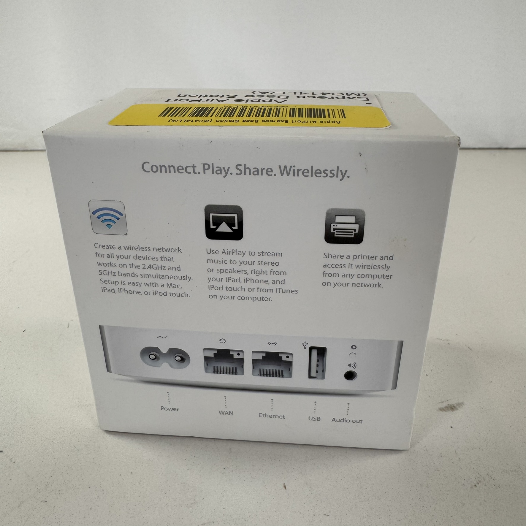 Apple AirPort Express Base Station 2nd Generation MC414LL/A A1392 - NEW ...