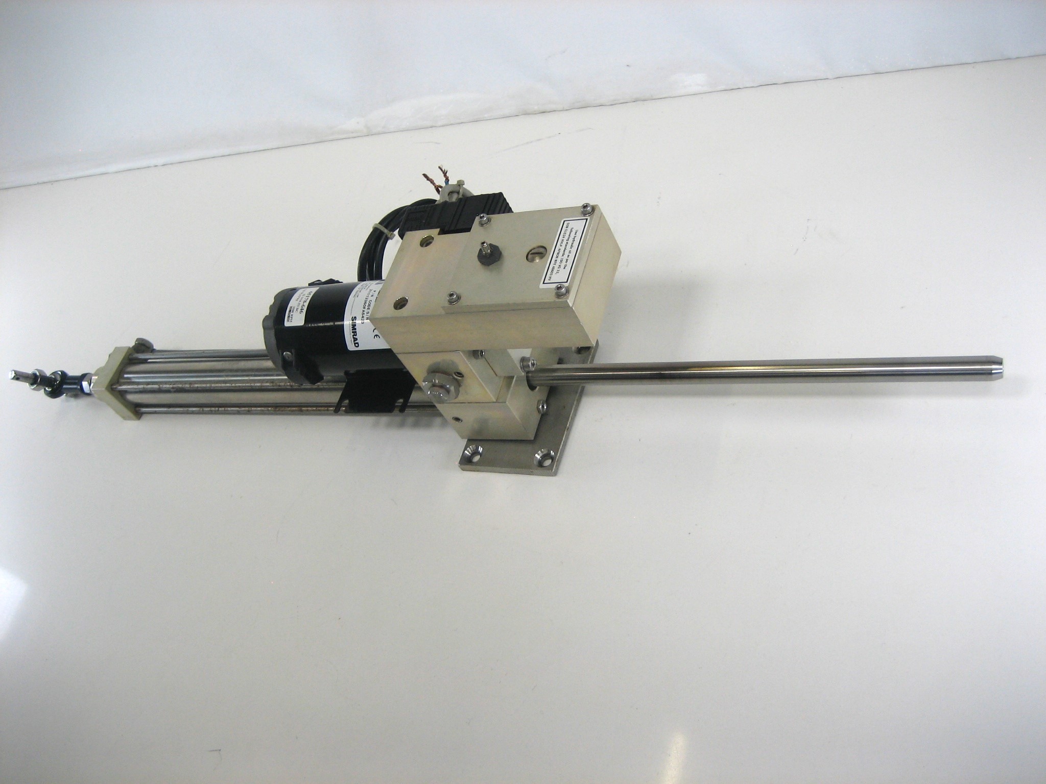 Simrad 21113360 HLD2000 MK2 L Autopilot Hydraulic Linear Drive 12V ...