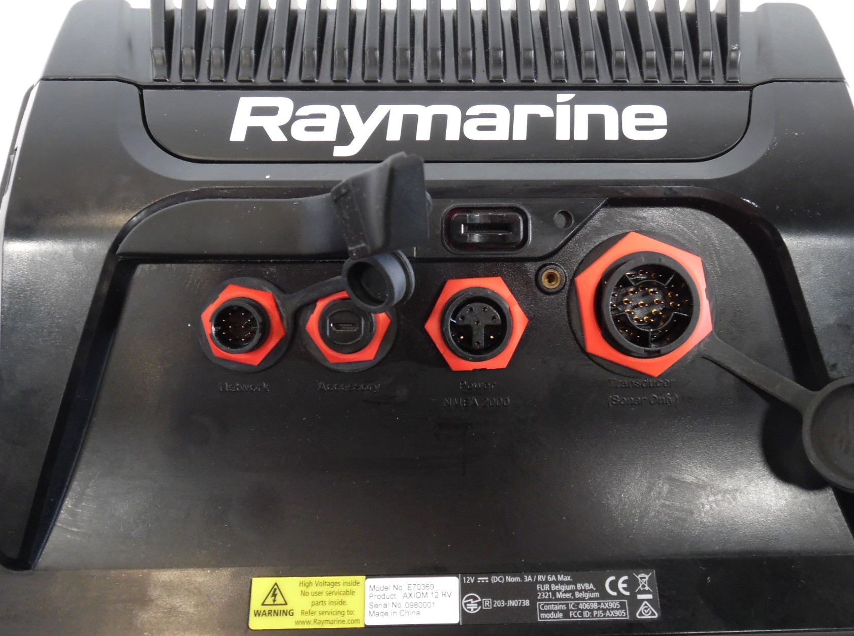 Raymarine Axiom 12 RV RealVision 3D Touchscreen MFD with Sun Cover ...