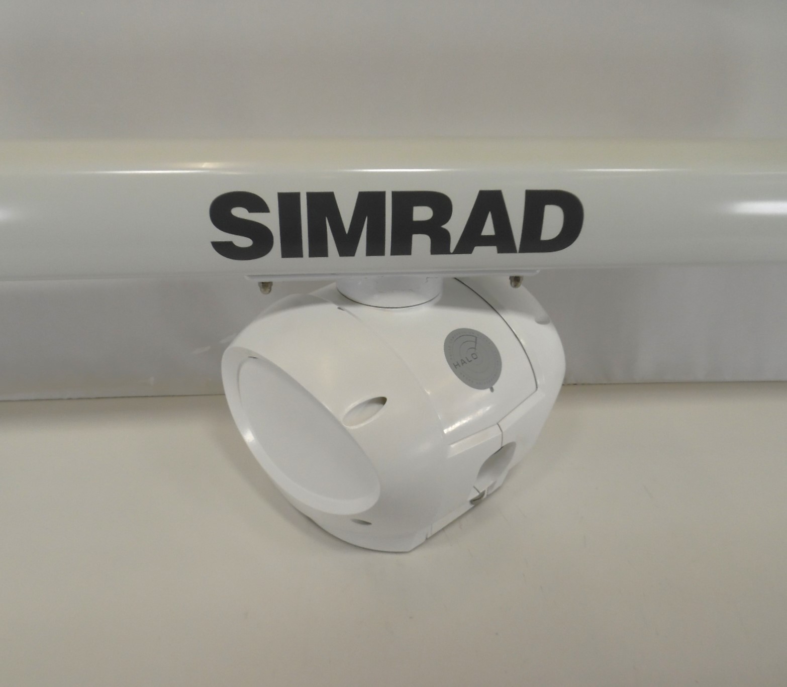 SIMRAD HALO 4 Pulse Compression Radar 4′ Open Array W/RI-12 -BENCH ...