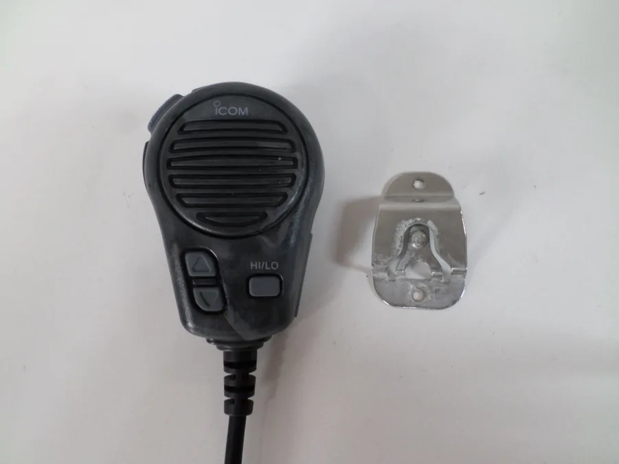Icom IC-M412 Compact Marine DSC VHF Radio - *Tested* - Max Marine ...