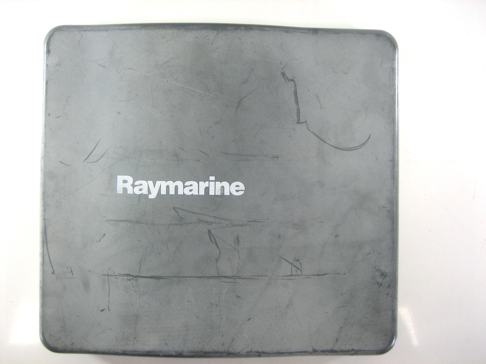 Raymarine RL70CRC+ Pathfinder High Brightness 7” HSB2 Display w/Sun ...
